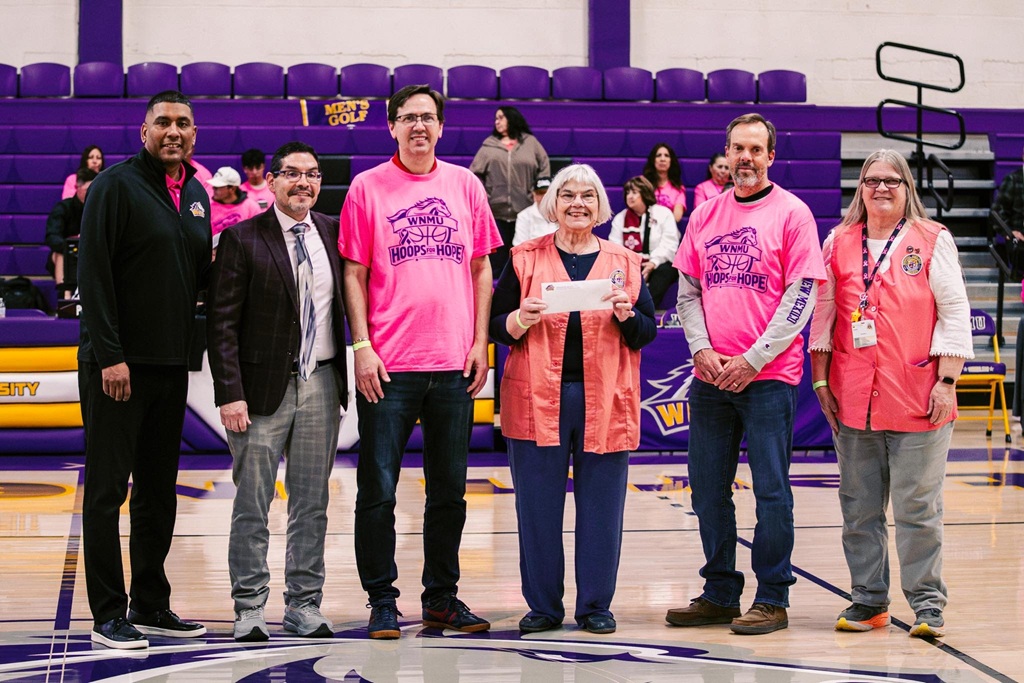 ‘Pink Out’ Game at WNMU Strengthens Local Healthcare Ties | 94.3 The ...